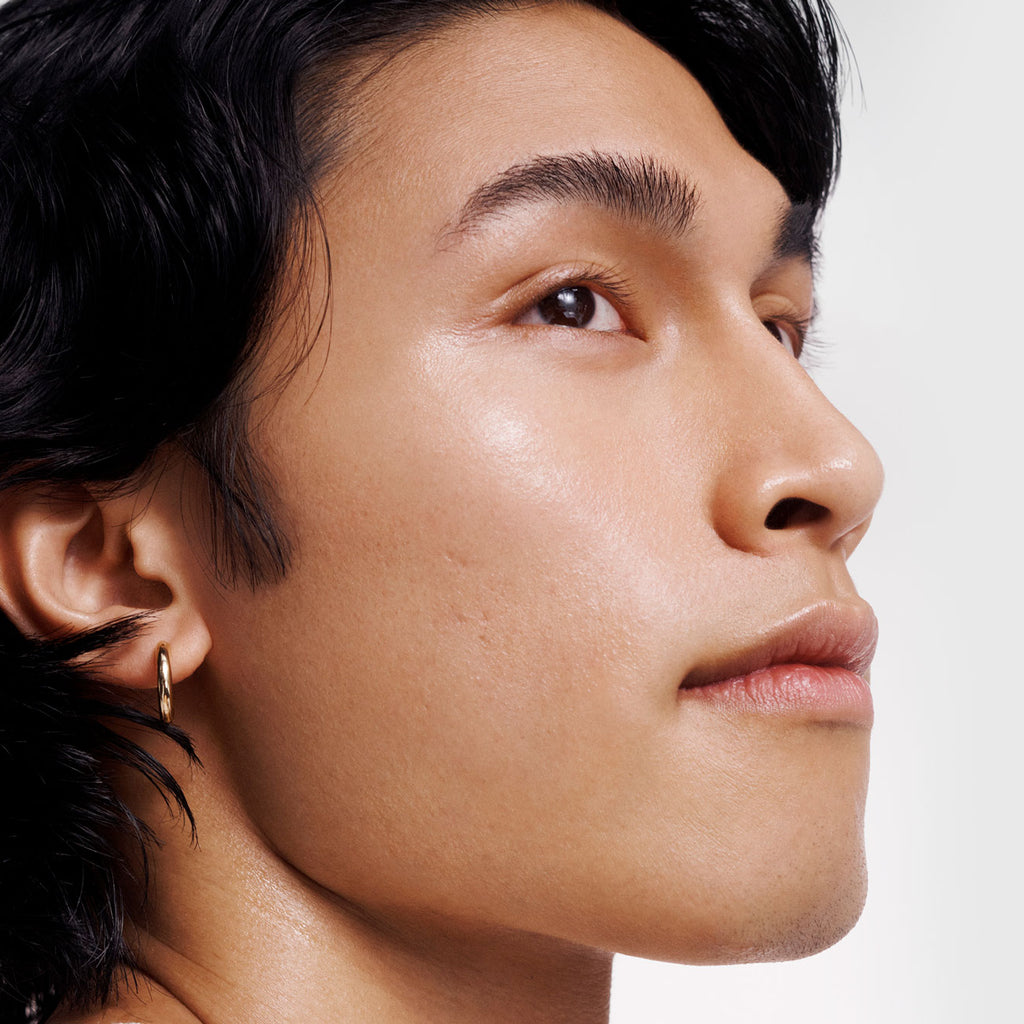 How Does Blue Light Damage Affect Skin? – Versed Skin